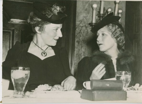 Rachel Mae Smith Inspires Daily Life with New Book ‘Hello Color ...